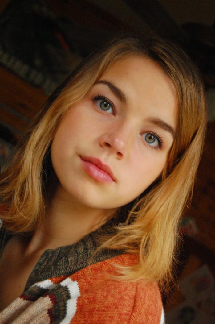 Carly Johnson's Instagram, Twitter & Facebook on IDCrawl