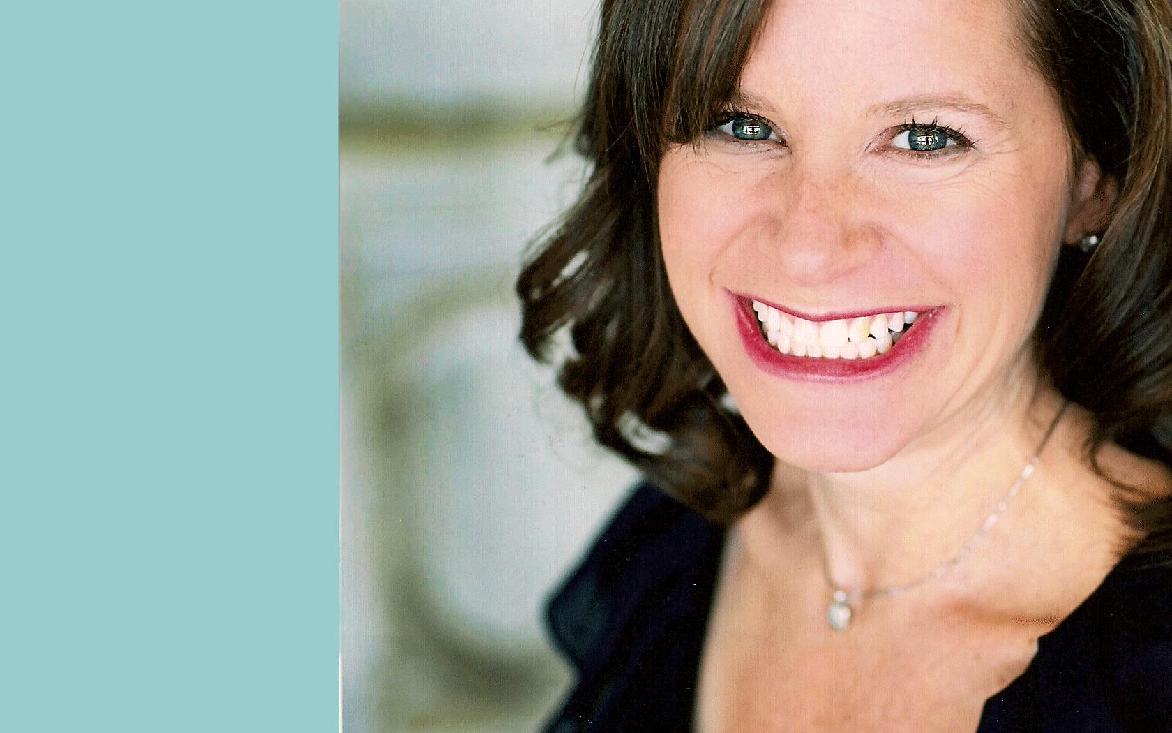 Julie Meyers's Instagram, Twitter & Facebook on IDCrawl