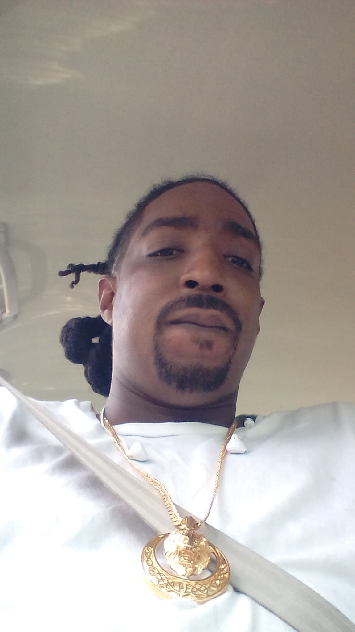 Jason Stanfield's Instagram, Twitter & Facebook on IDCrawl