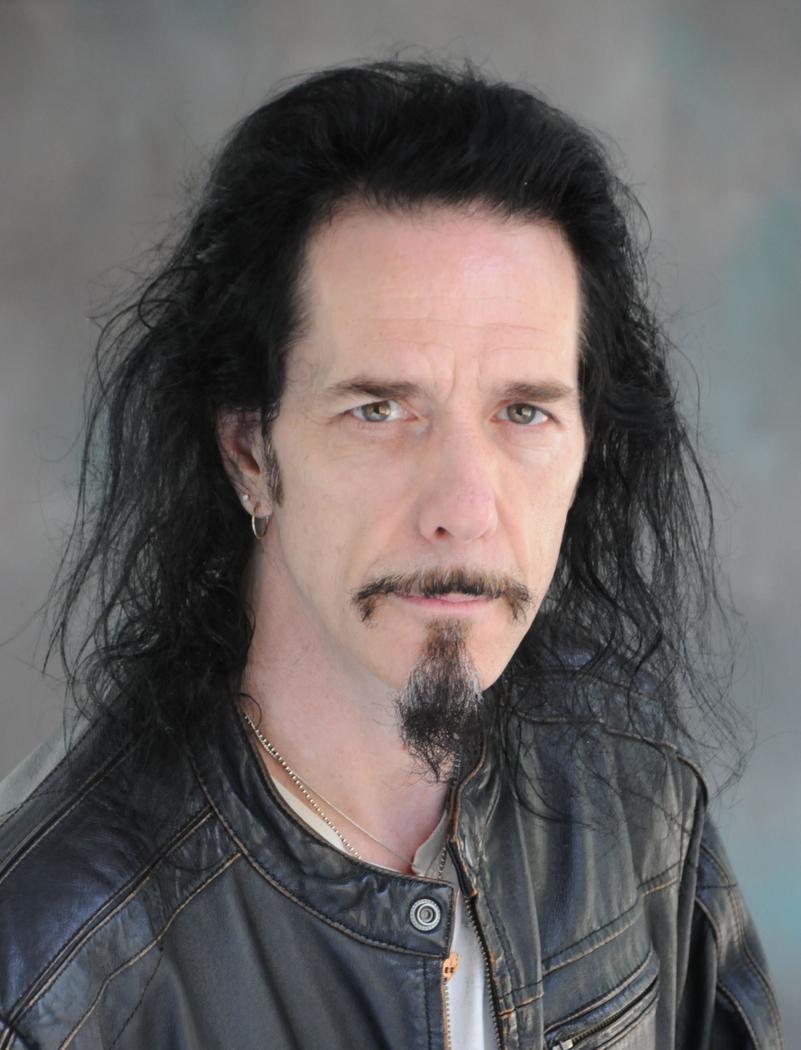 John Claus's Instagram, Twitter & Facebook on IDCrawl