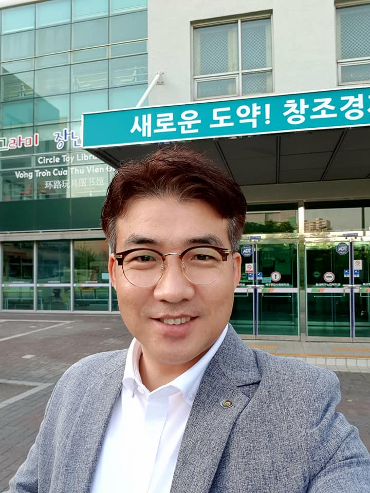 Ken Chung's Instagram, Twitter & Facebook on IDCrawl