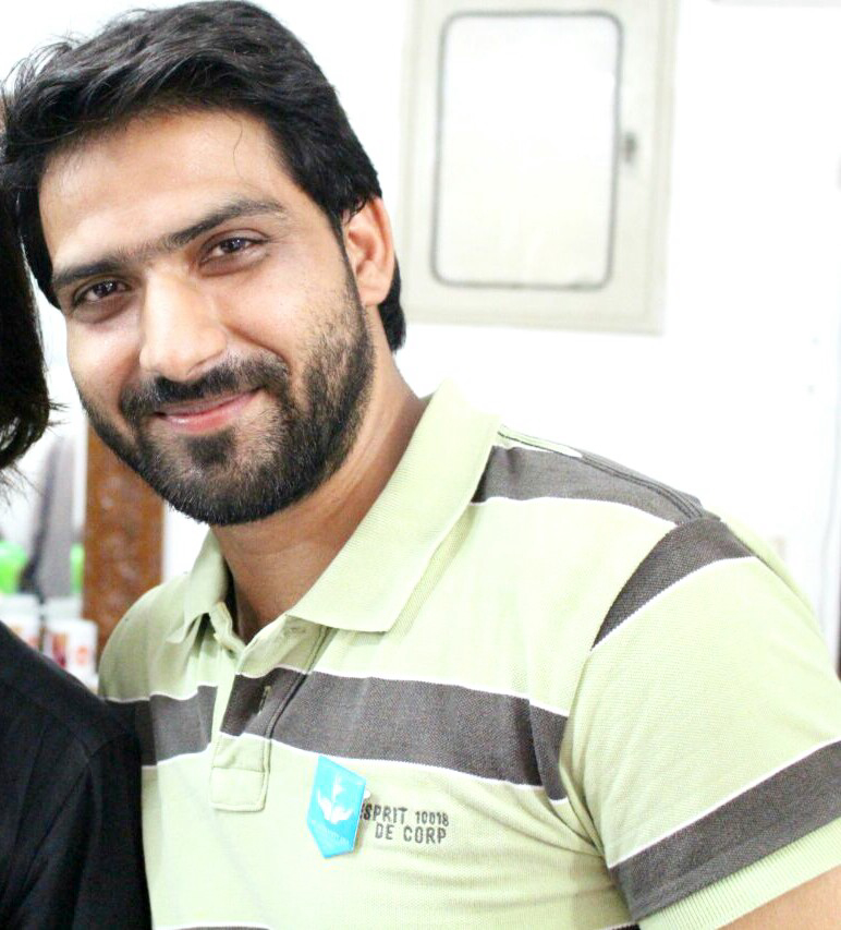 Munawar Khan's Instagram, Twitter & Facebook on IDCrawl