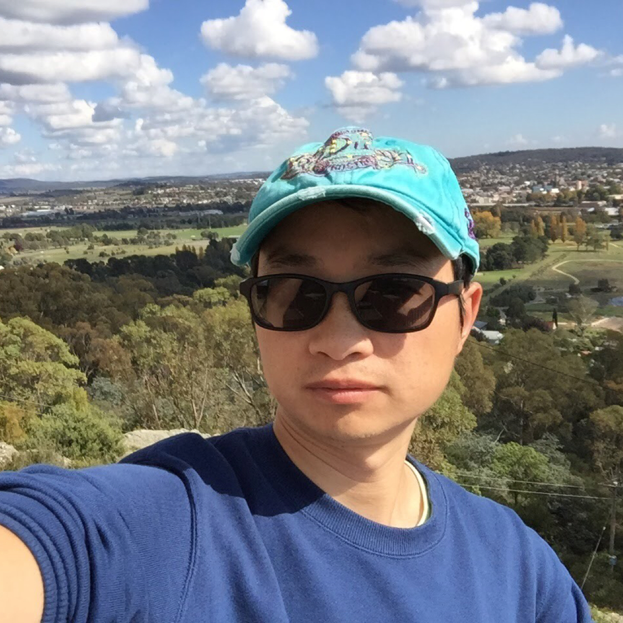 Roger Zhang's Instagram, Twitter & Facebook on IDCrawl