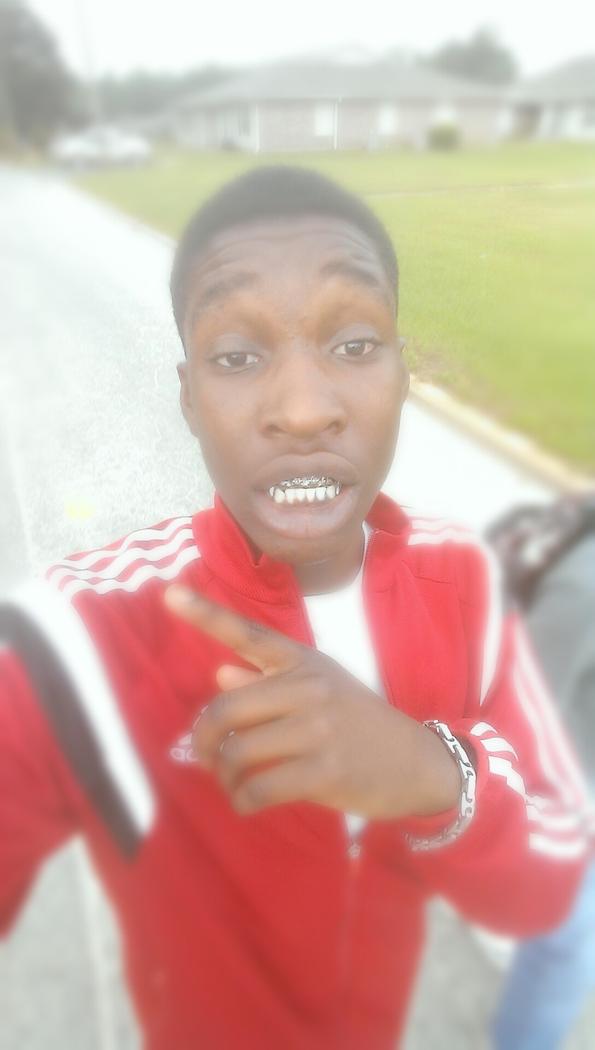 Theo King's Instagram, Twitter & Facebook on IDCrawl